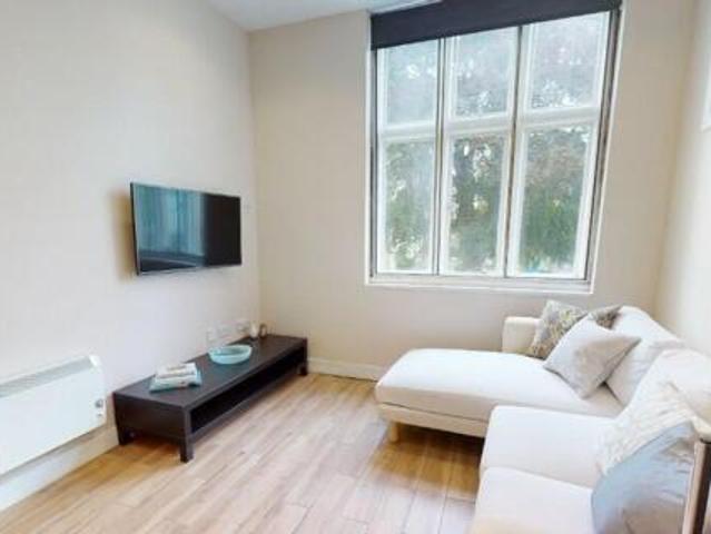 Whiteladies Road, Bristol, 3 Bedroom Flat