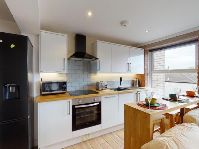 Whiteladies Road 3 bed house share to rent £3,054 pcm £705 pw