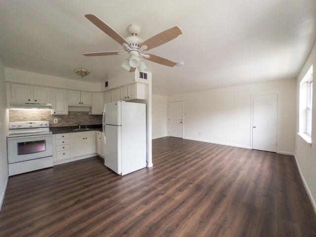 Whiteland Ave Apartments 2 Bedroom Apartment for Rent at 227 Whiteland Ave, Downingtown, PA 19335
