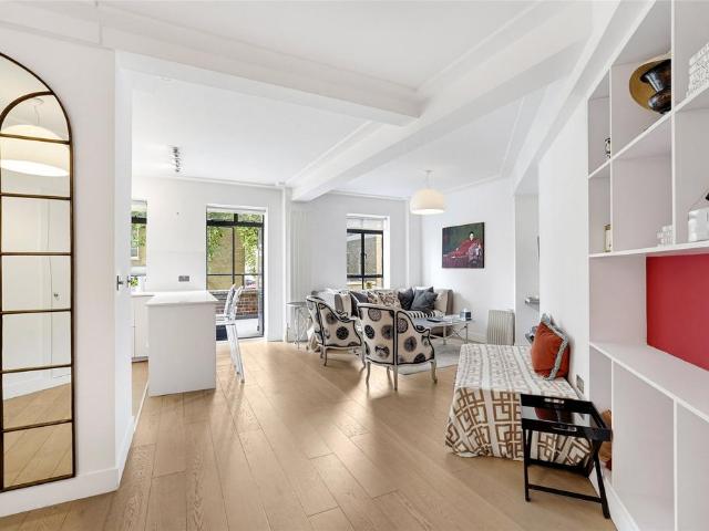 Whitelands House, Cheltenham Terrace. 1 bed flat to rent £3,748 pcm £865 pw