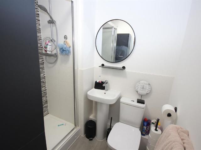 Whiteley Way, Whiteley, Fareham PO15, 2 bed flat to rent, £1,250 pcm | PrimeLocation