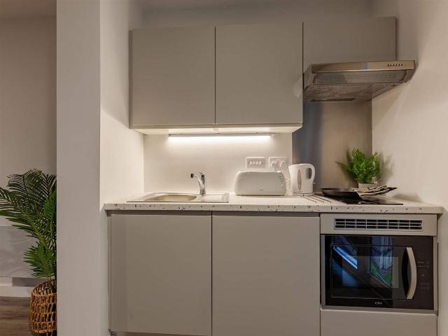 Whitelock Street, Leeds LS7, Studio to rent, £992 pcm | PrimeLocation