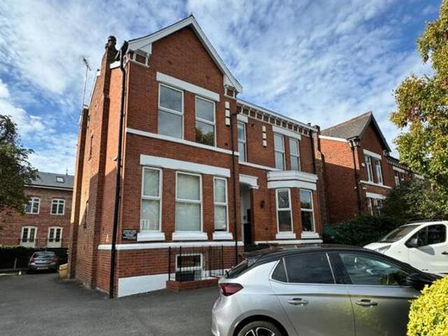 Whitelow Road, Manchester, 2 Bedroom Apartment