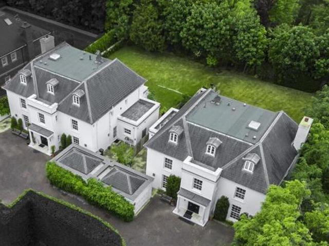 Whitestone Close, Enfield, 12 Bedroom Detached