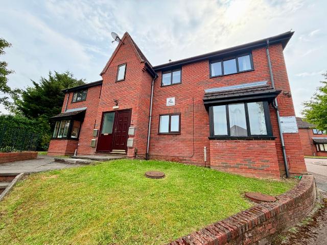 Whites Rise, Irthlingborough, Wellingborough NN9, 1 bed flat to rent, £750 pcm | PrimeLocation