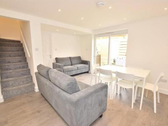 Whiteway Road, Bath BA2, 1 bed detached house to rent, £810 pcm | PrimeLocation