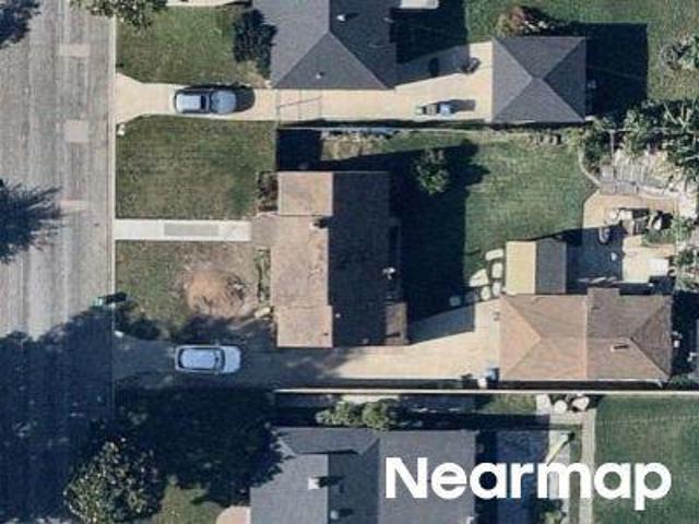 Whitewood Ave