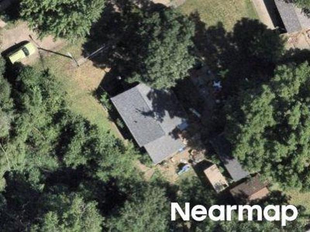 Whitewood Ave