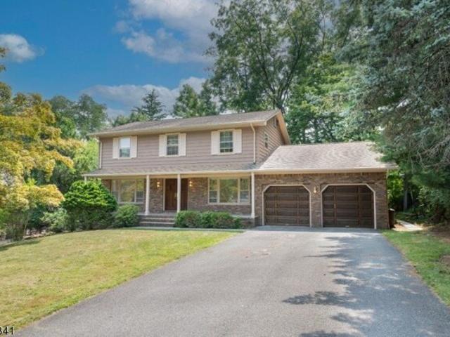 Whitewood Dr, Parsippany Troy Hills Township, Home For Sale