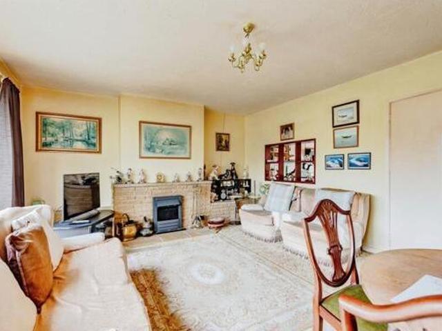 Whitewood Lane, South Godstone, 3 Bedroom Terraced