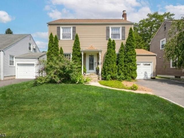 Whitewood Rd, Union Twp, Home For Sale