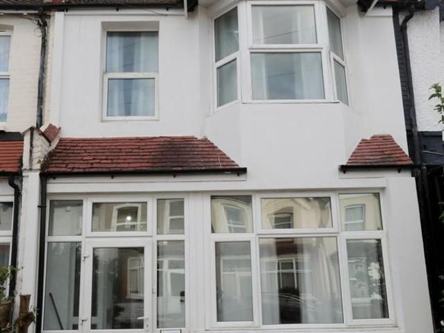 Whitford Gardens CR4, 4 bed terraced house to rent, £2,800 pcm | PrimeLocation