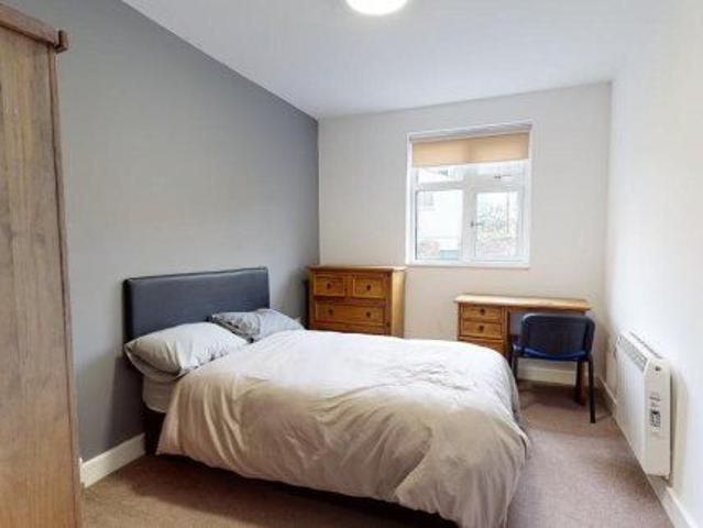 Whitfield House, Plymouth, Plymouth PL4, 4 bed shared accommodation to rent, £715 pppm | PrimeLocation