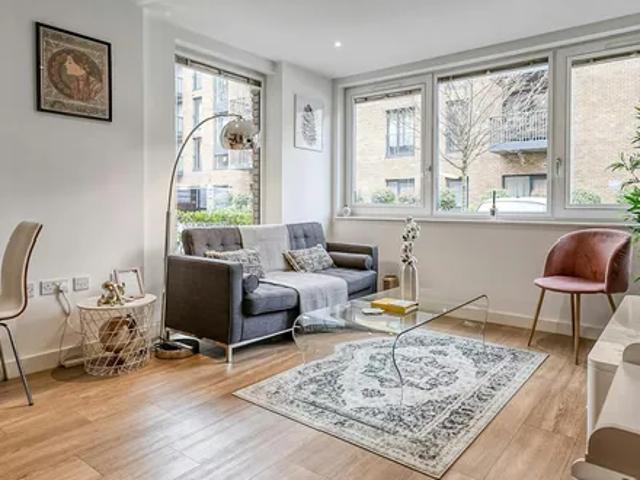 Whiting Way, London, SE16 7DR, United Kingdom | 1 bed apartment for rent #166931715 | Rentberry