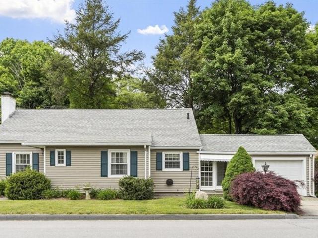 Whitla Dr, Worcester, Home For Sale