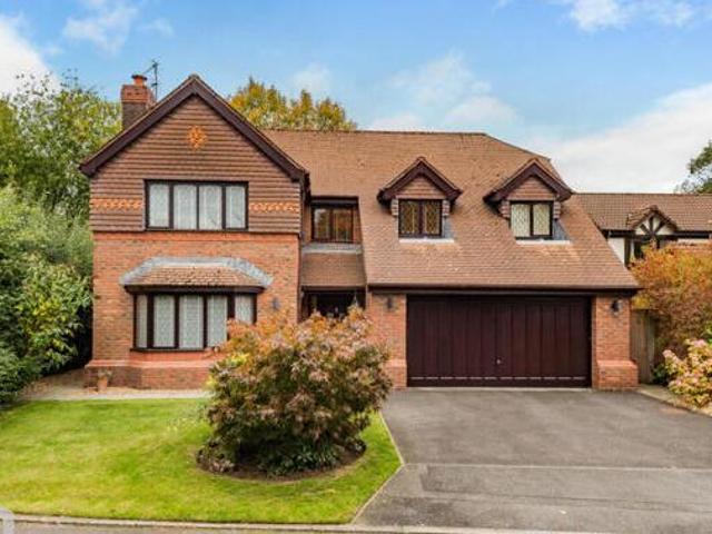 Whitland Avenue, Bolton, 4 Bedroom Detached