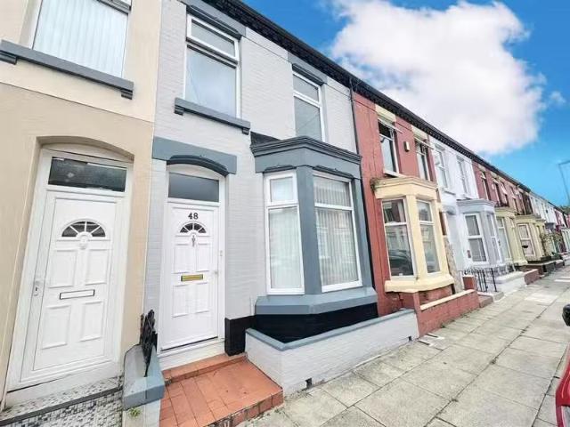Whitland Road, Fairfield, Liverpool 4 bed terraced house for s.