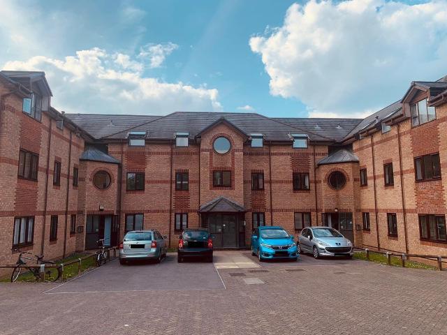 Whitley Mead, Bristol BS34, 2 bed flat to rent, £1,300 pcm | PrimeLocation
