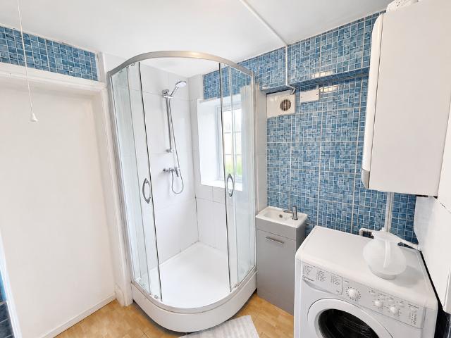 Whitmore Road Room 3