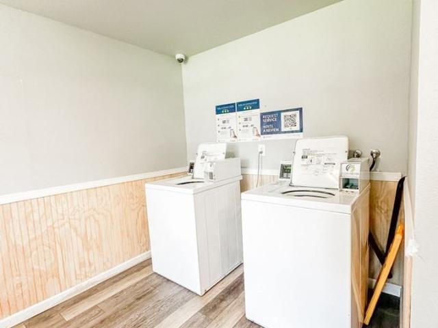 Whitman Park Apartments 1 Bedroom Apartment for Rent at 1873 Highway Ave Ne, Salem, OR 97301 Northgate