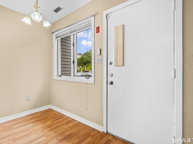 Whitney Ave Apt D, Hamden, Condo For Sale