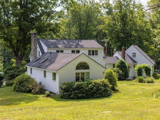 Whitney Brook Rd, New London, Home For Sale