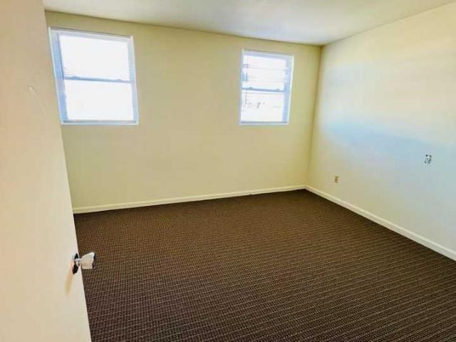 Whitney House Apartments 1 Bedroom Apartment for Rent at 807 Whitney Ave Nw, Roanoke, VA 24012 Preston Park