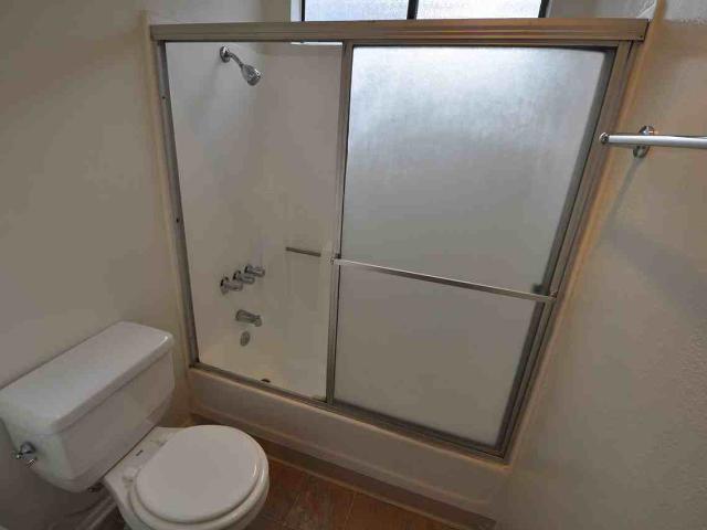 Whitsett Village 1 Bedroom Apartment for Rent at 5921 Whitsett Ave, Los Angeles, CA 91607 Greater Valley Glen