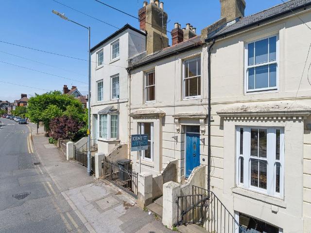 Whitstable Road, Canterbury CT2, 4 bed terraced house to rent, £1,850 pcm | PrimeLocation