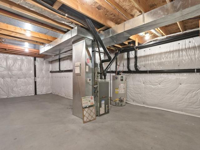 Whitworth Duplex 4 Bedroom Apartment for Rent at 10015/10017 N Whitworth Dr, Country Homes, WA 99218 Country Homes