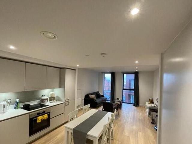 Whitworth Street, Manchester, 1 Bedroom Flat