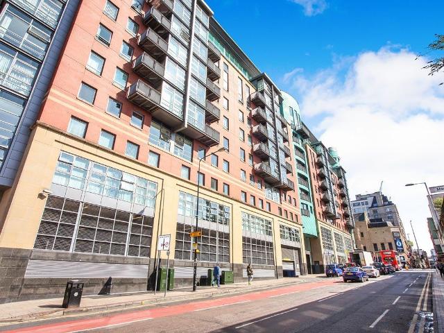 Whitworth Street West, Manchester, Greater Manchester M1, 2 bed flat to rent, £1,400 pcm | PrimeLocation