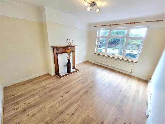 Whitton Avenue East, Greenford 3 bed end of terrace house to rent £2,400 pcm £554 pw