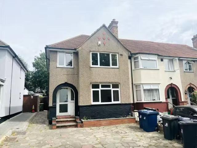 Whitton Avenue East, Greenford, UB6 0JS