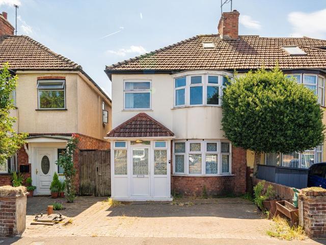 Whitton Dene, Isleworth TW7, 4 bed semi detached house to rent, £2,650 pcm | PrimeLocation