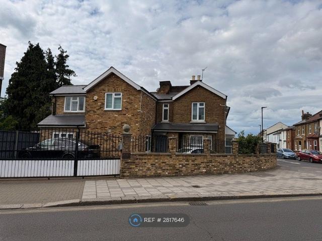 Whitton Road, Hounslow TW3, Room to rent, £900 pcm | PrimeLocation