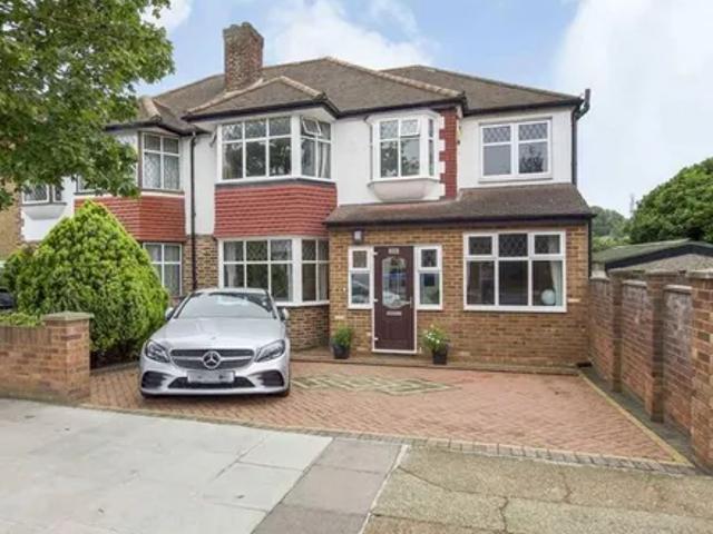 Whitton Road, London, TW2 7QZ, United Kingdom | 4 bed duplex for rent #140654811 | Rentberry