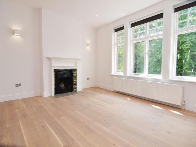 Whitton Road, Twickenham TW1, 2 bed flat to rent, £2,650 pcm | PrimeLocation