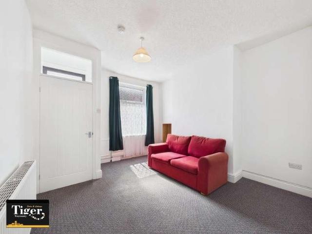Whittaker Avenue, Blackpool, FY3