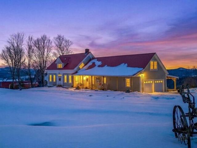 Whittier Hill Rd, Cabot, Home For Sale