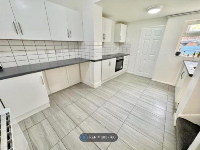Whittier St, Liverpool L8, 2 bed terraced house to rent, £850 pcm | PrimeLocation