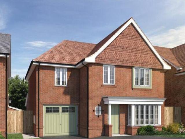 Whittle Rise, Langley Lane, 4 Bedroom Detached