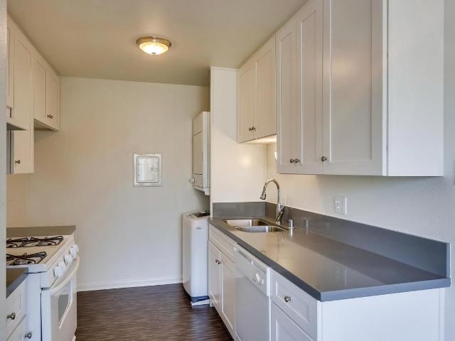 Whiffle Tree Apartments 1 Bedroom Apartment for Rent at 6200 Edinger Ave, Huntington Beach, CA 92647