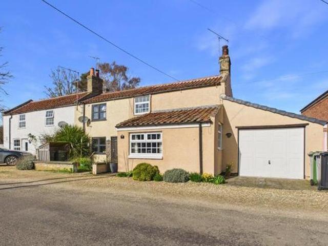 Whin Common Road, Tottenhill, 2 Bedroom End