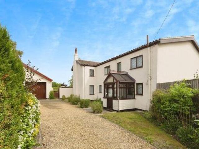 Whin Common Road, Tottenhill, 4 Bedroom Detached