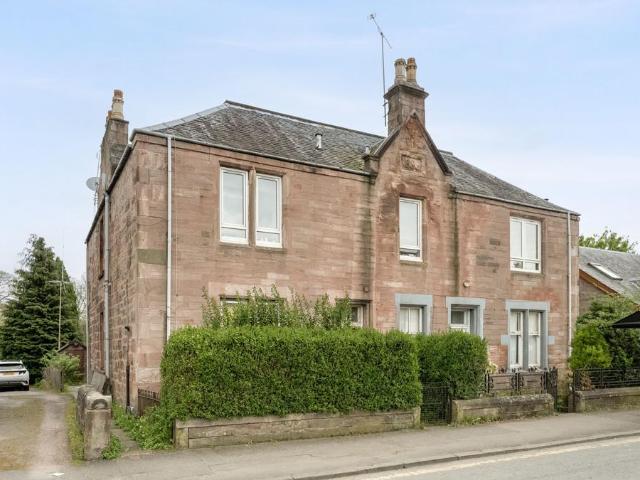 Whins Road, Clackmannan FK10 1 bed apartment to rent £600 pcm £138 pw