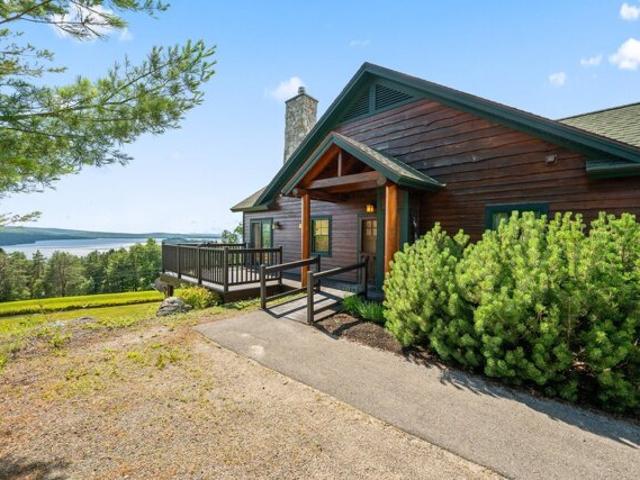 Whip Willow Farm Rd Unit,rangeley, Home For Sale