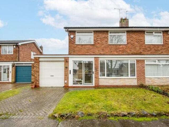 Whiphill Close, Bessacarr, 3 Bedroom Semi detached