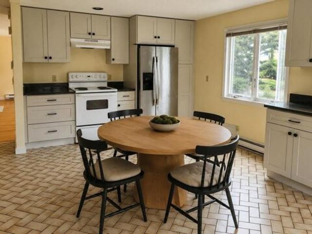 Whippoorwill Cir, Mashpee, Home For Sale