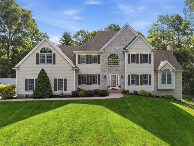 Whipple Brook Rd, Wrentham, Home For Sale